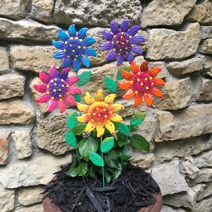 Metal Spring Flower Garden Stakes,set of Five Metal Garden Stakes, Yard ...