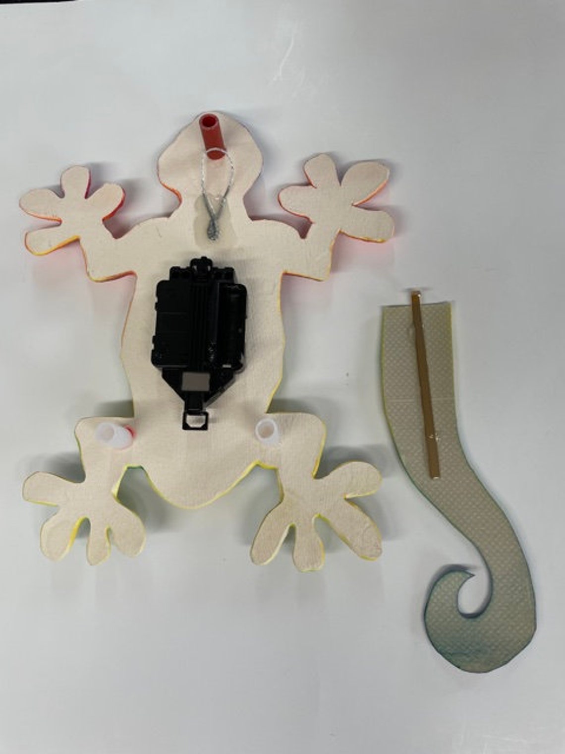 Whimsical Gecko Wall Clock With Pendulum, Ceramic Lizard Clock, Unique ...