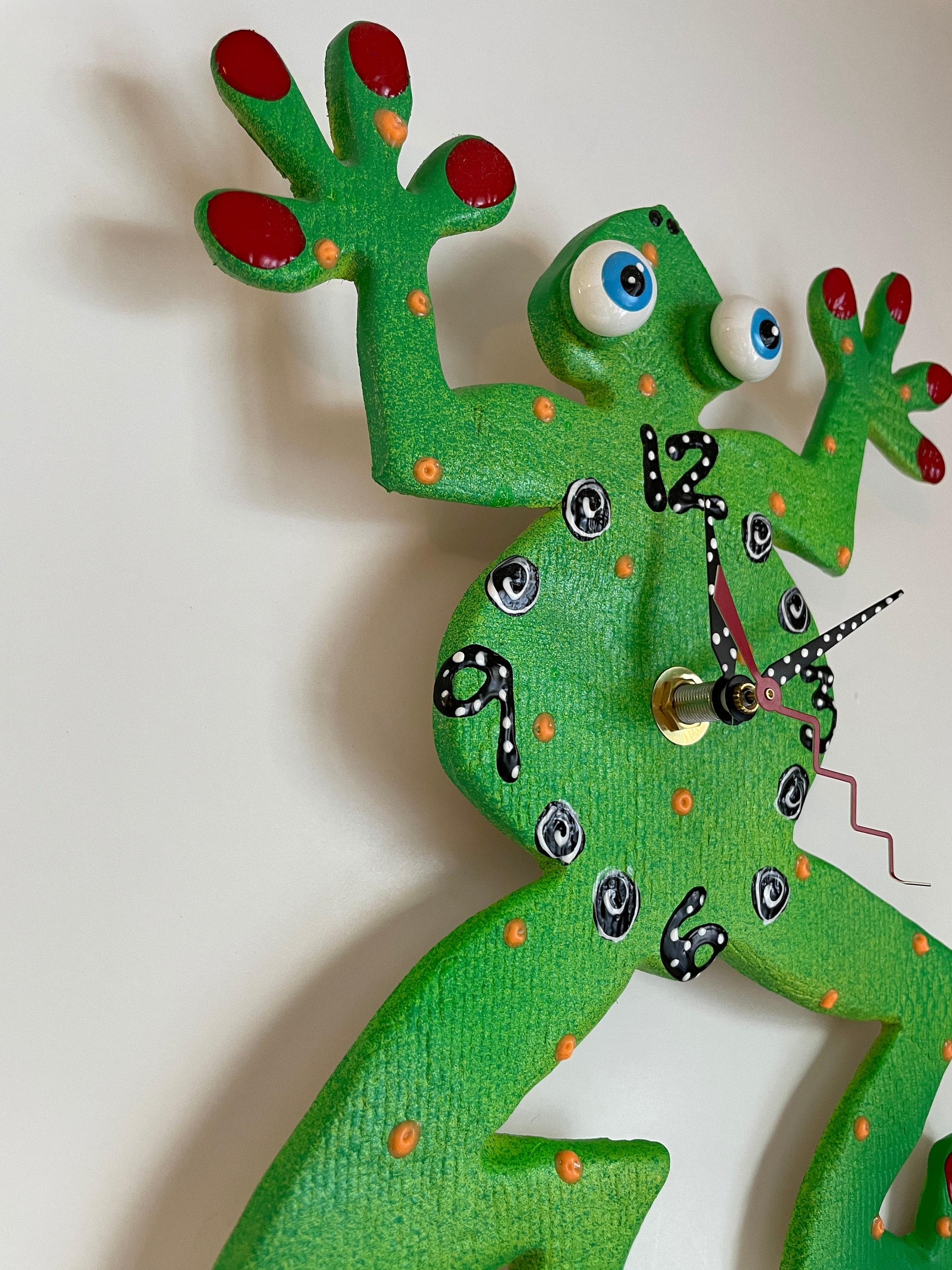 Bronze Frog Clock at Charles Katz blog