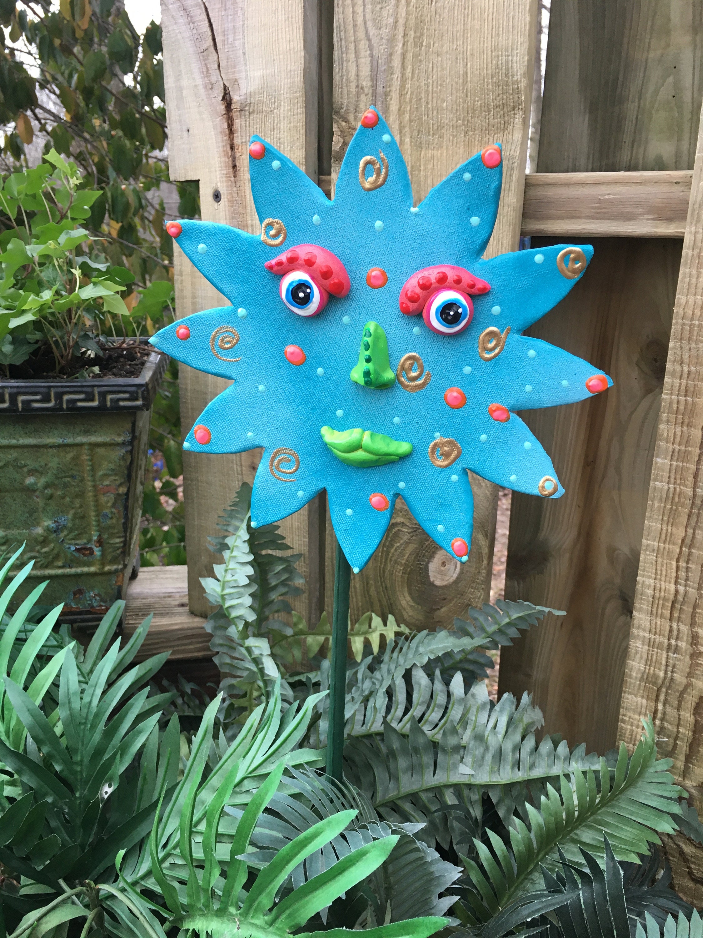 Unique Face Garden Stake Sculpture,Garden Stakes,Lawn decoration ...