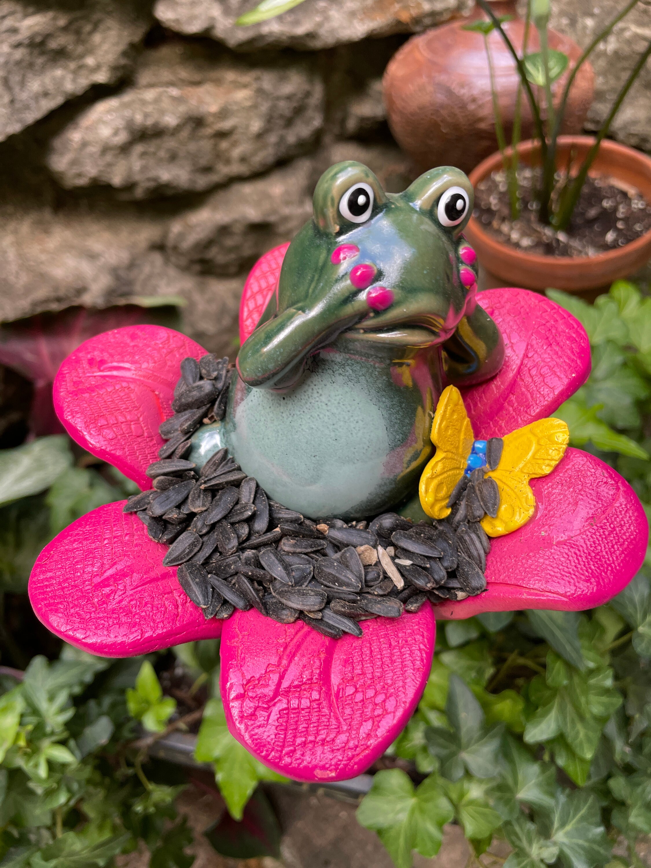 Frog Garden Decoration Ornament Frog Bird Feeder,Frog Garden Bird ...