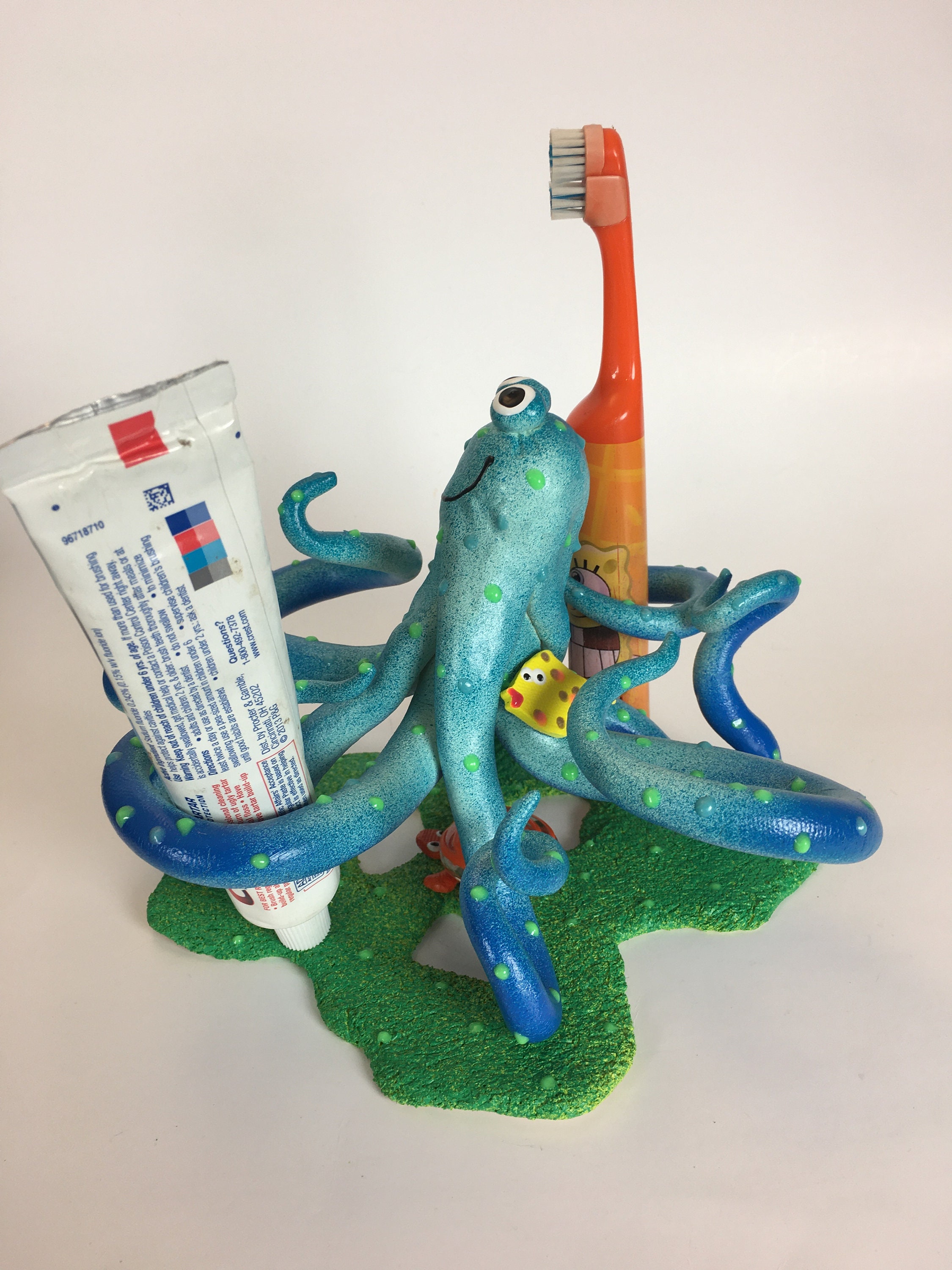 Octopus, Kids Toothbrush Holder, Ocean, Aquarium, Under the Ocean, Fish ...
