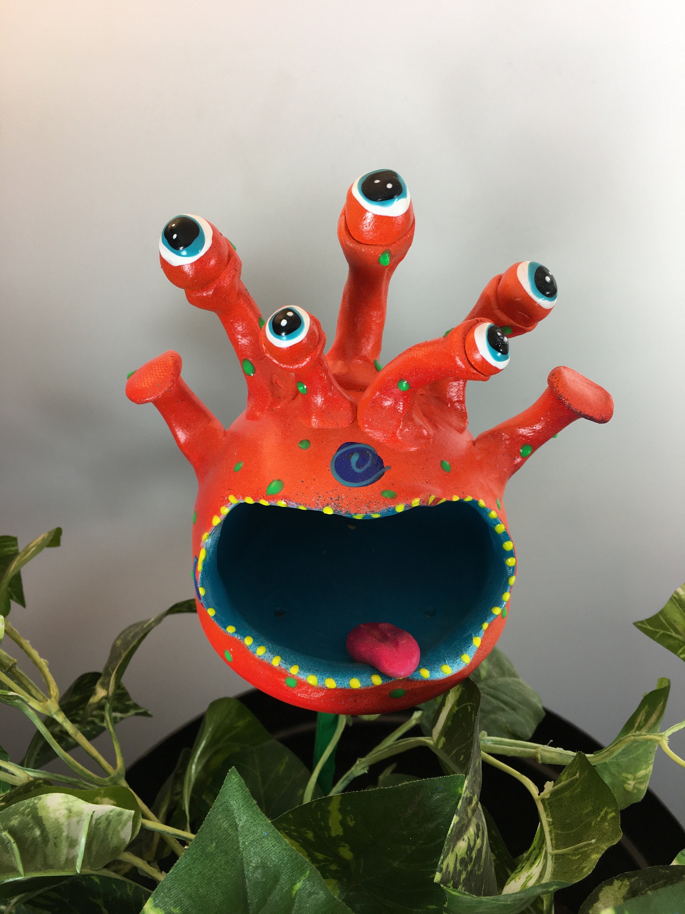 Monster, Alien BirdFeeder, Bird House Garden Stakes,Yard Art, Great ...