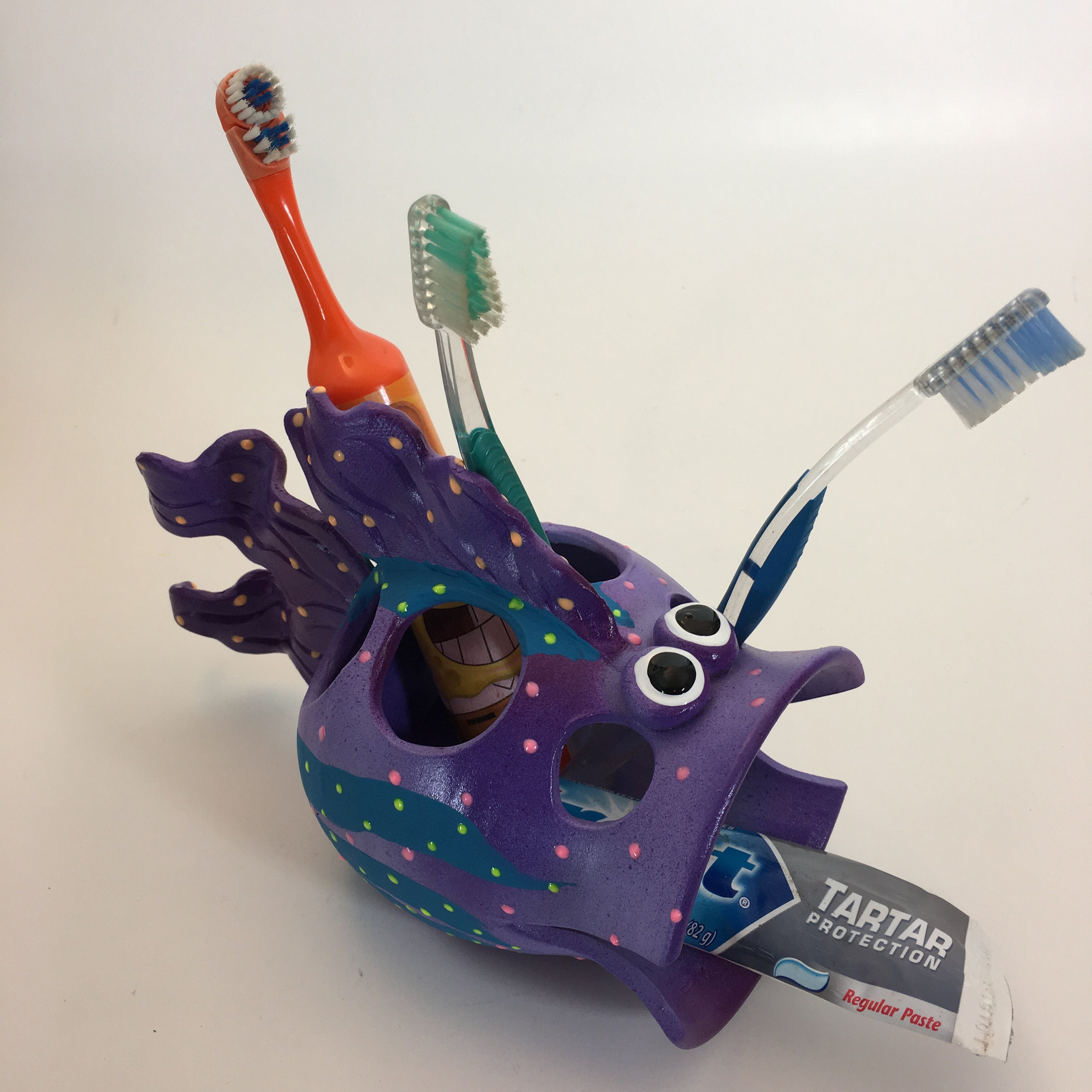 Kid's Toothbrush Holder- Girl or Boy- Bathroom Decor,Child toothbrush ...