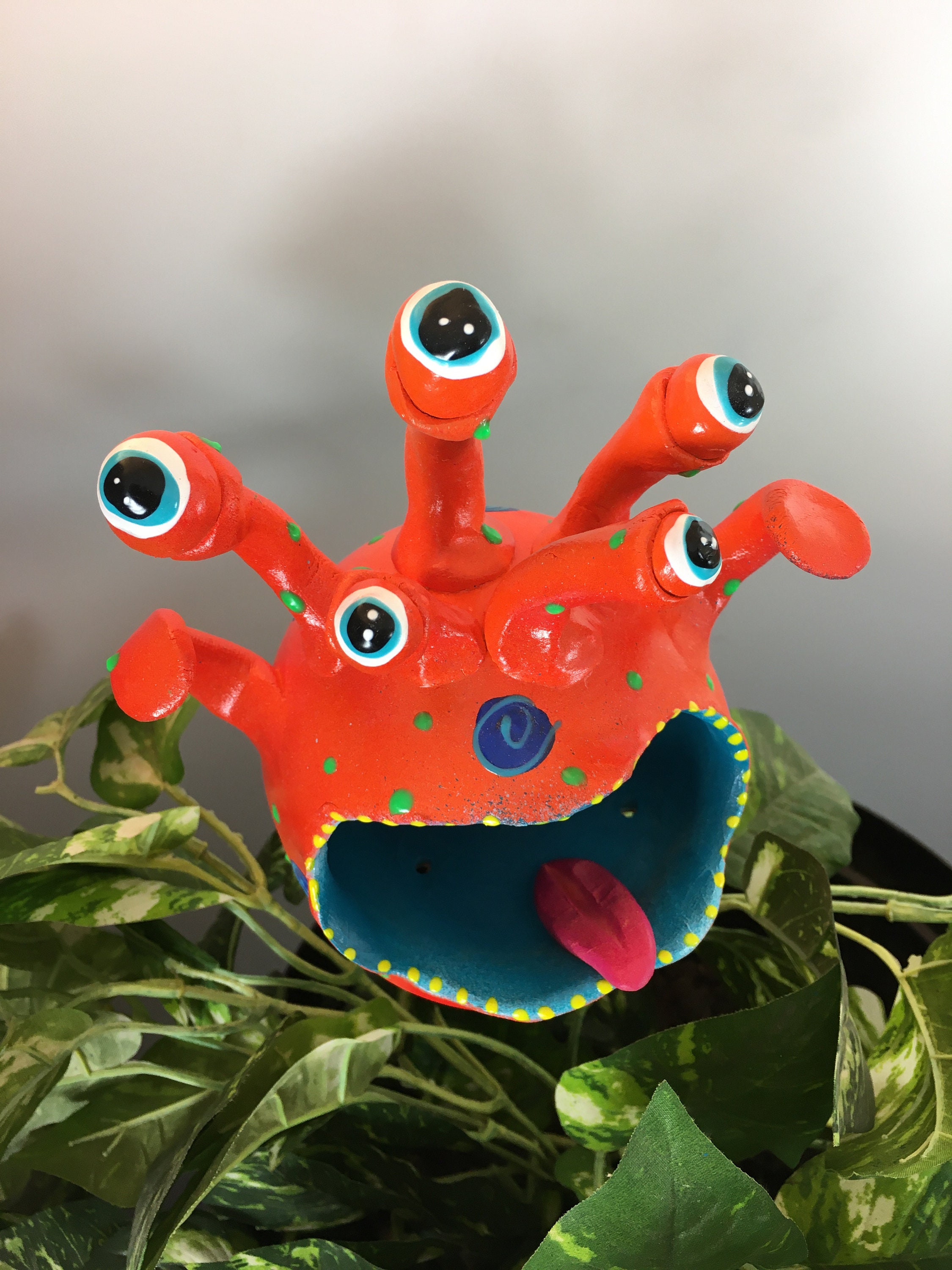 Monster, Alien BirdFeeder, Bird House Garden Stakes,Yard Art, Great ...