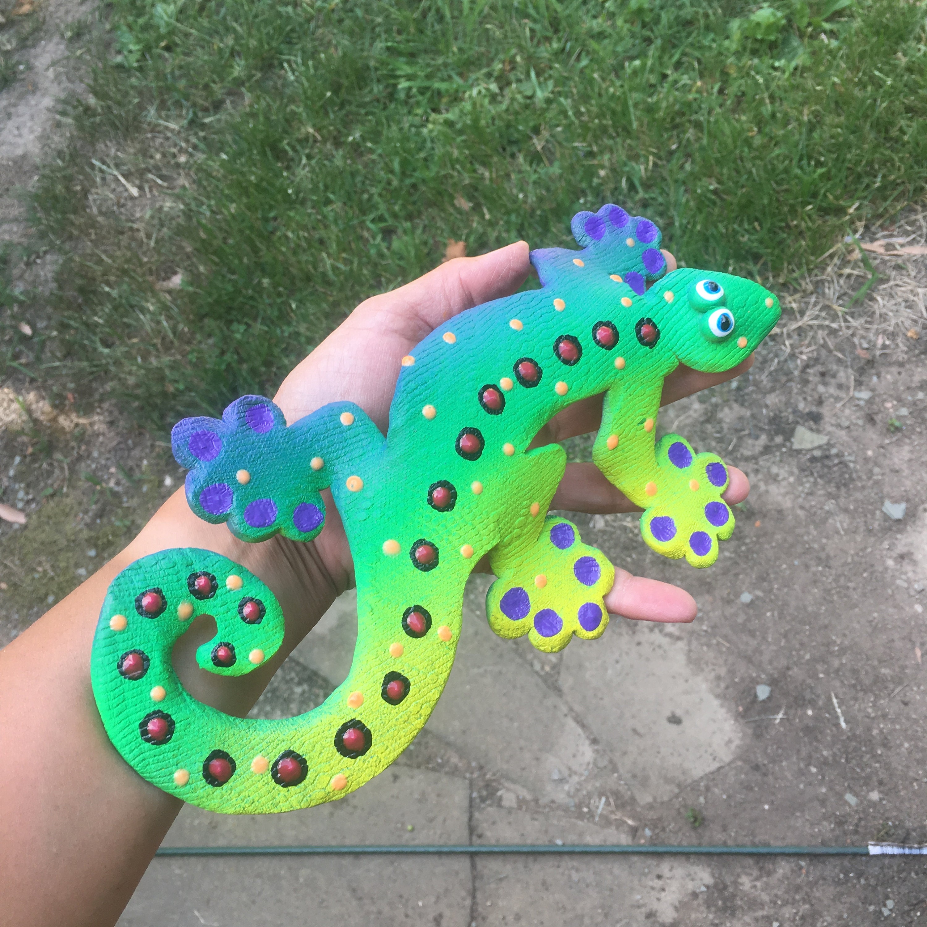 Whimsical Gecko Wall Hanging, Clay scultpture, Lizard Sculpture ...