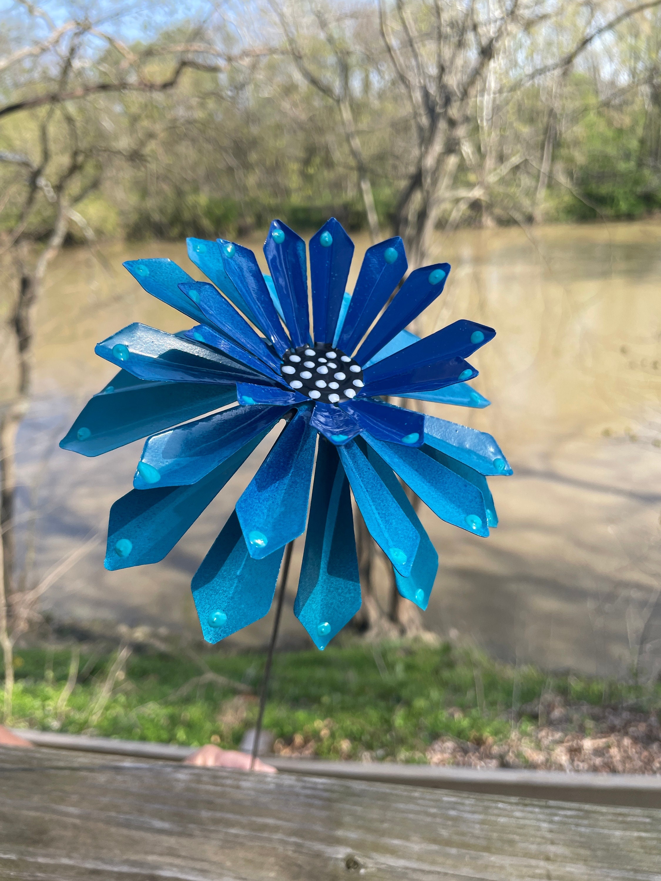 Zinnia Metal Flower Garden Stake,Yard decoration, Metal Art, Garden ...