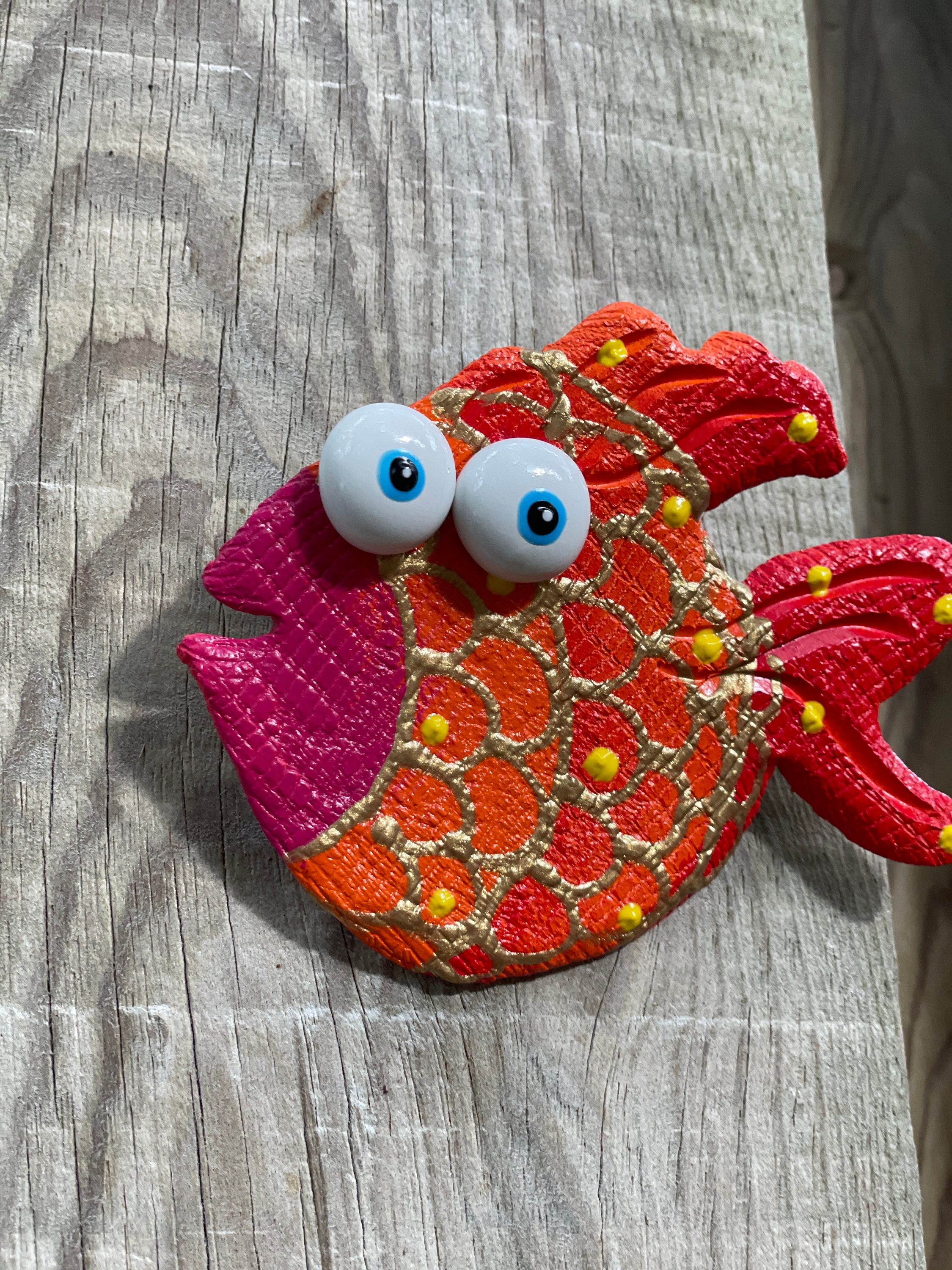 Whimsical wall hanging Fish, underwater fish room decor,beach theme ...