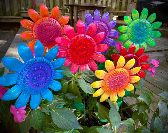 Set of Seven Spring Bloom Metal Flower Garden Stakes, Yard Decoration ...