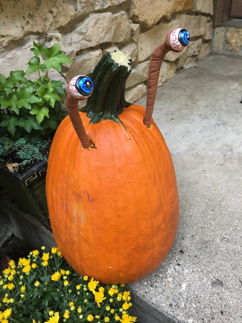 Pumpkin Jackolantern Alien Eyes Halloween Eyeball Decoration Kit ...