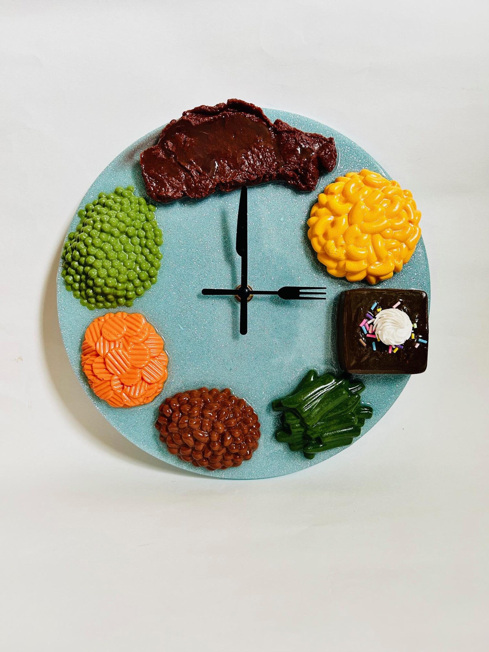 Dinner Plate Wall Clock/dopamine Décor/fake Food/kitchen Décor/food ...
