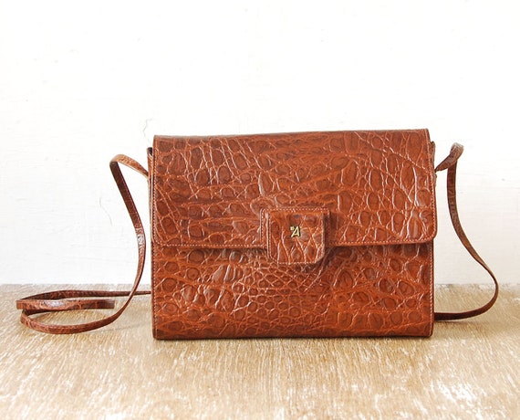 49％割引【日本限定モデル】 assima crocodile shoulder bag ショルダーバッグ バッグ-OTA.ON.ARENA ...
