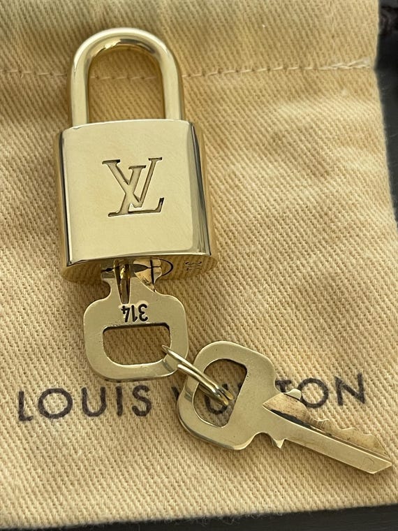 Louis Vuitton padlock and one key #305 lock brass and… - Gem