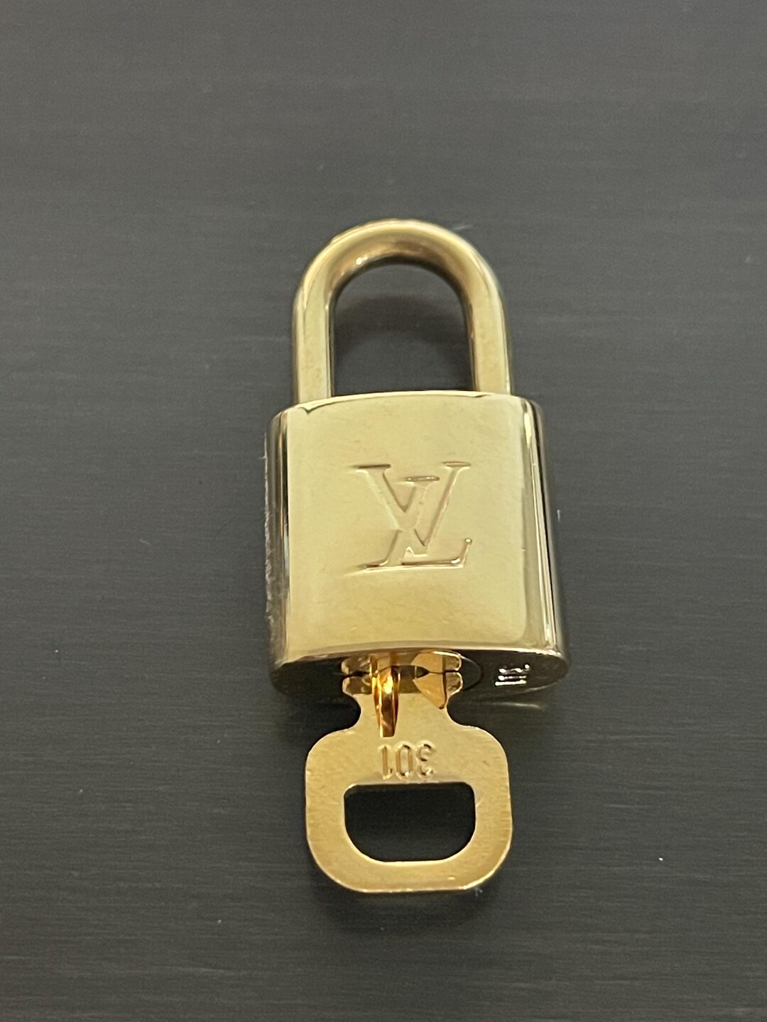 Pinkerly Special Louis Vuitton Padlock and One Key #301 Lock Brass - Etsy