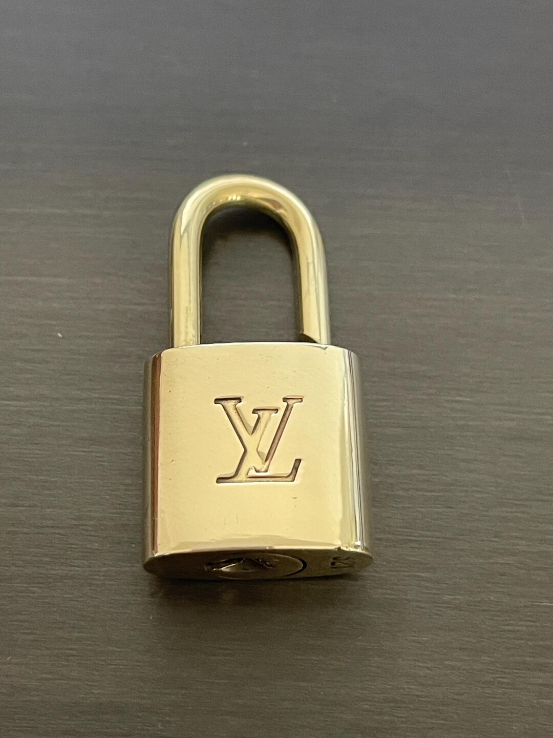Louis Vuitton Padlock and NO KEY #321 Lock Brass #11523 - Etsy