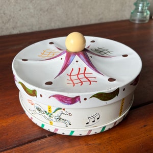 Vintage 1950s Toleware GUILDCRAFT NYC Orig Lidded Container / Candy ...