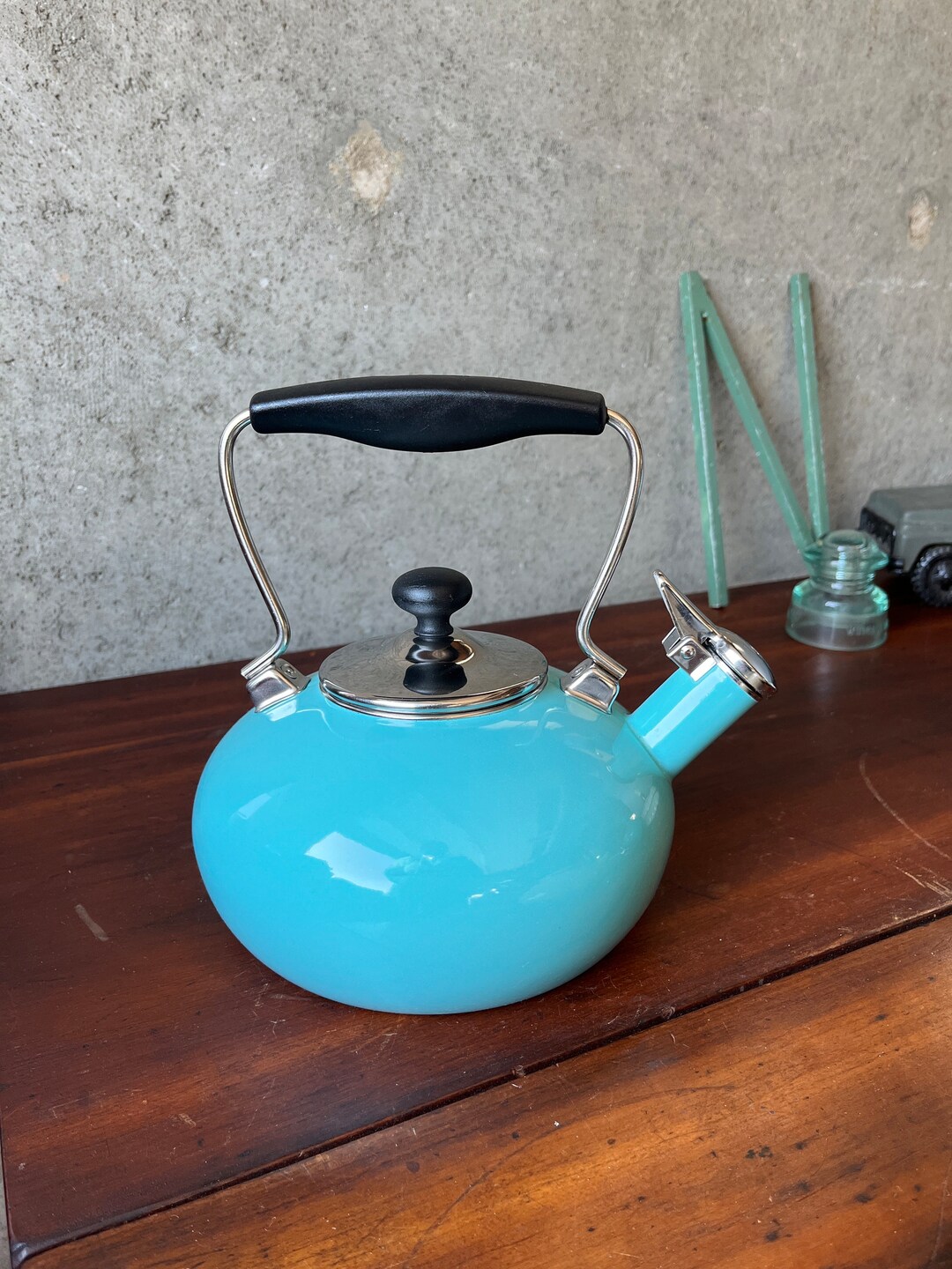 CHANTAL Aqua Blue Enamel TEA Kettle W/ Whistling Tip A Classic French ...