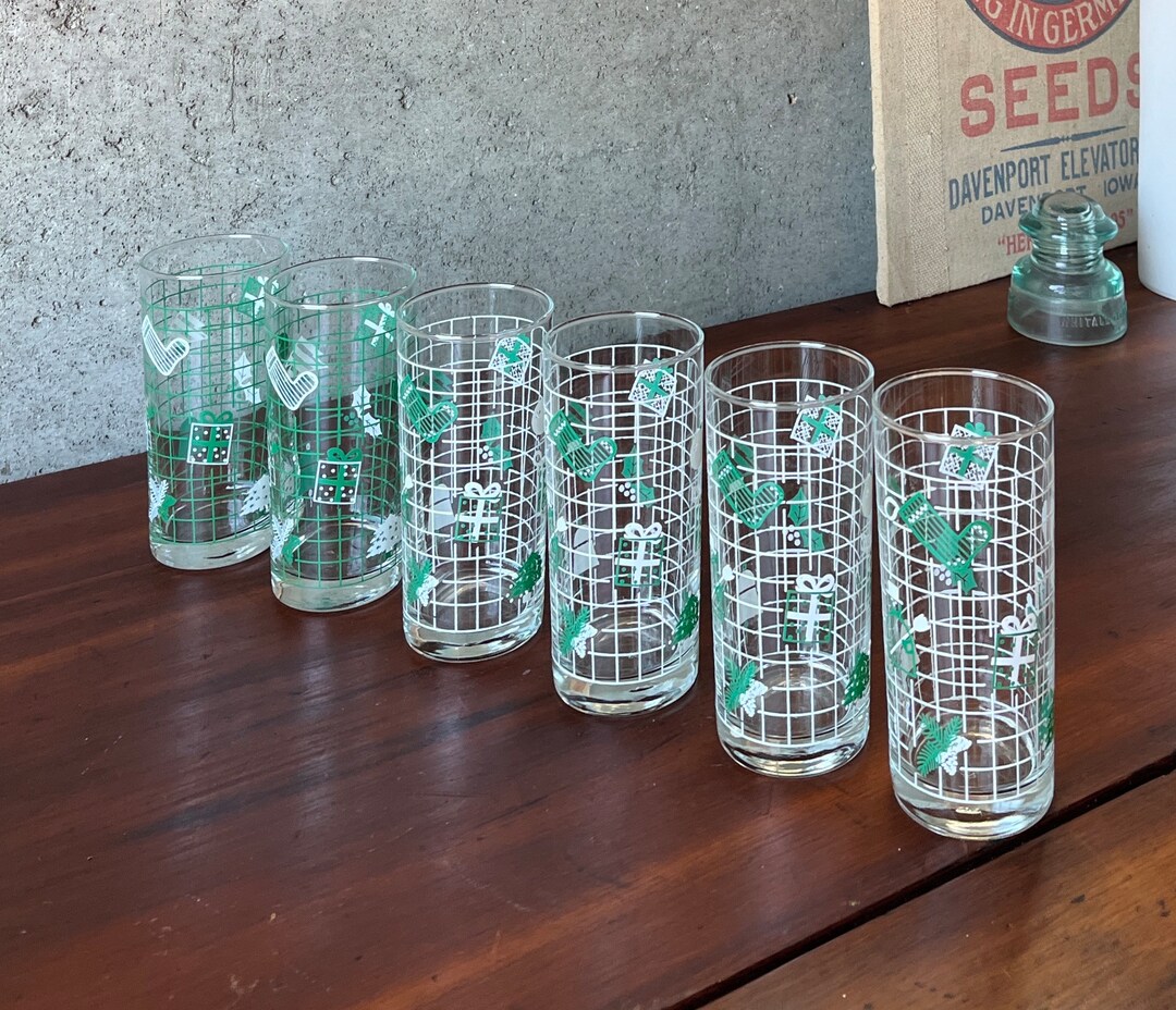 Set/6 Vintage 1980s Retro Glassware / Barware in Green White Grid ...