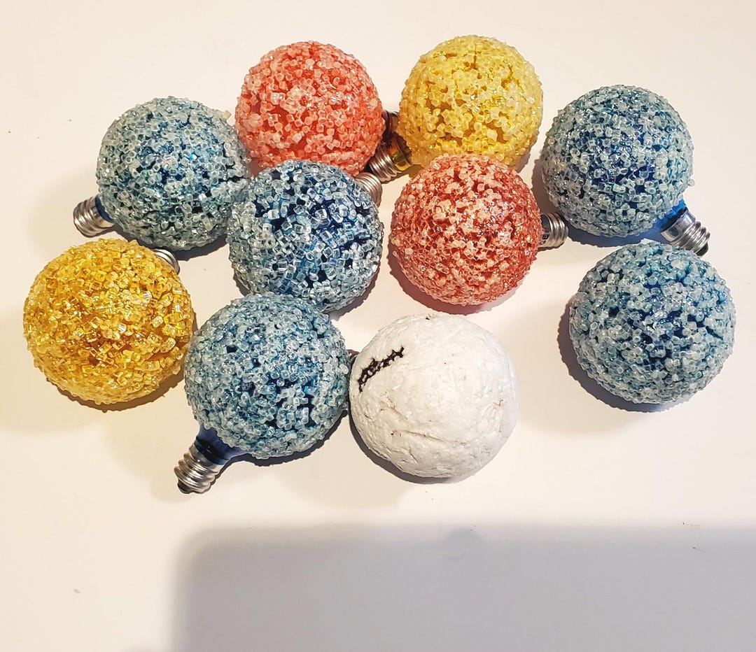 Vintage Crystal Ice Bulbs & Snowball Globe Bulbs Good Working Condition ...