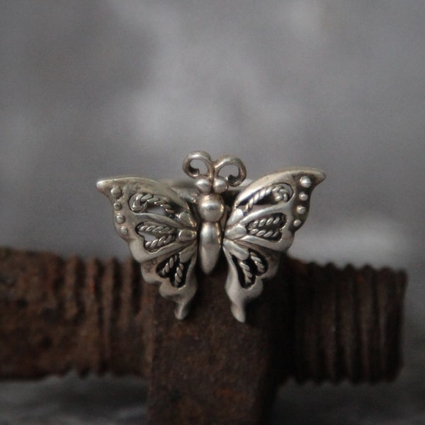Butterfly Ring - Etsy