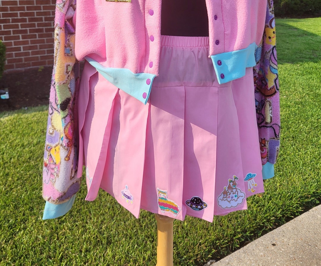 Patch Collector Plus Size Pleated Skirt- Pastel Kawaii Fashion, Decora ...
