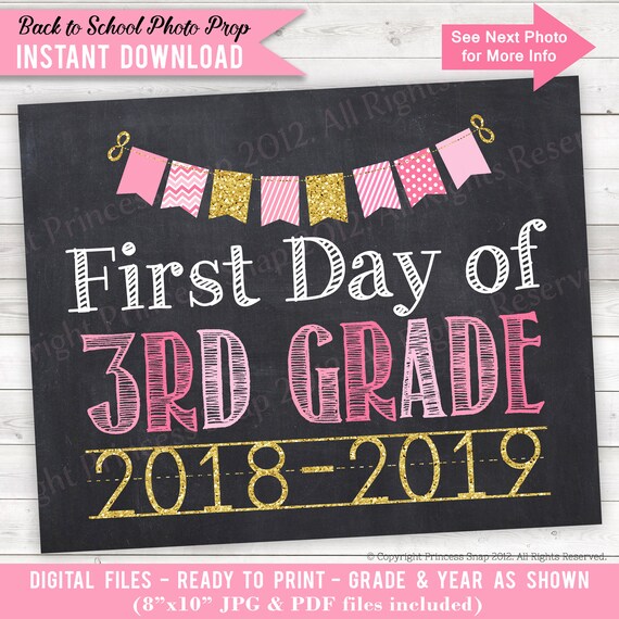 Items similar to First Day of 3rd Grade, 3rd Grade Photo Prop, 2018 ...