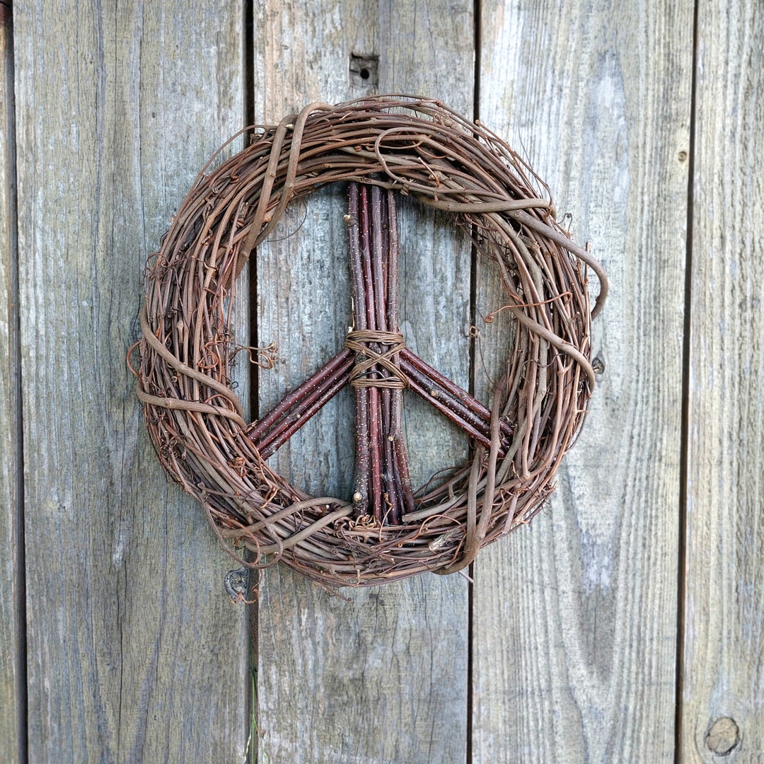 Small Peace Wreath, Peace Sign Wreath, Hippie Wreath, Indoor or Outdoor ...
