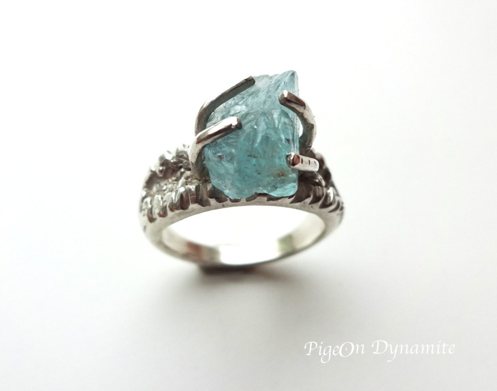 Apatite Ring/ Raw Apatite Ring/ Large Raw Aqua Apatite Quartz - Etsy