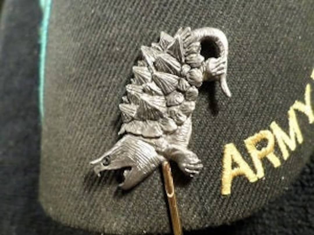 Alligator Snapping Turtle Hat Clip - Etsy