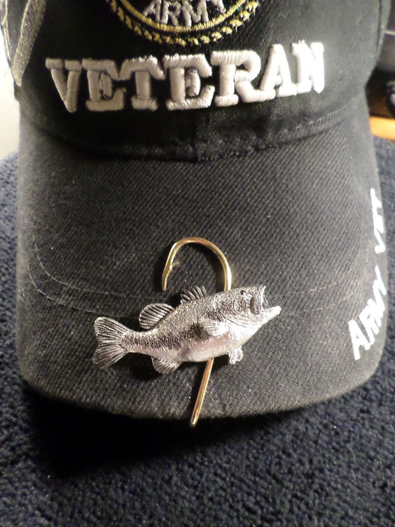 New Largemouth Bass Fish Hat Hook - Etsy