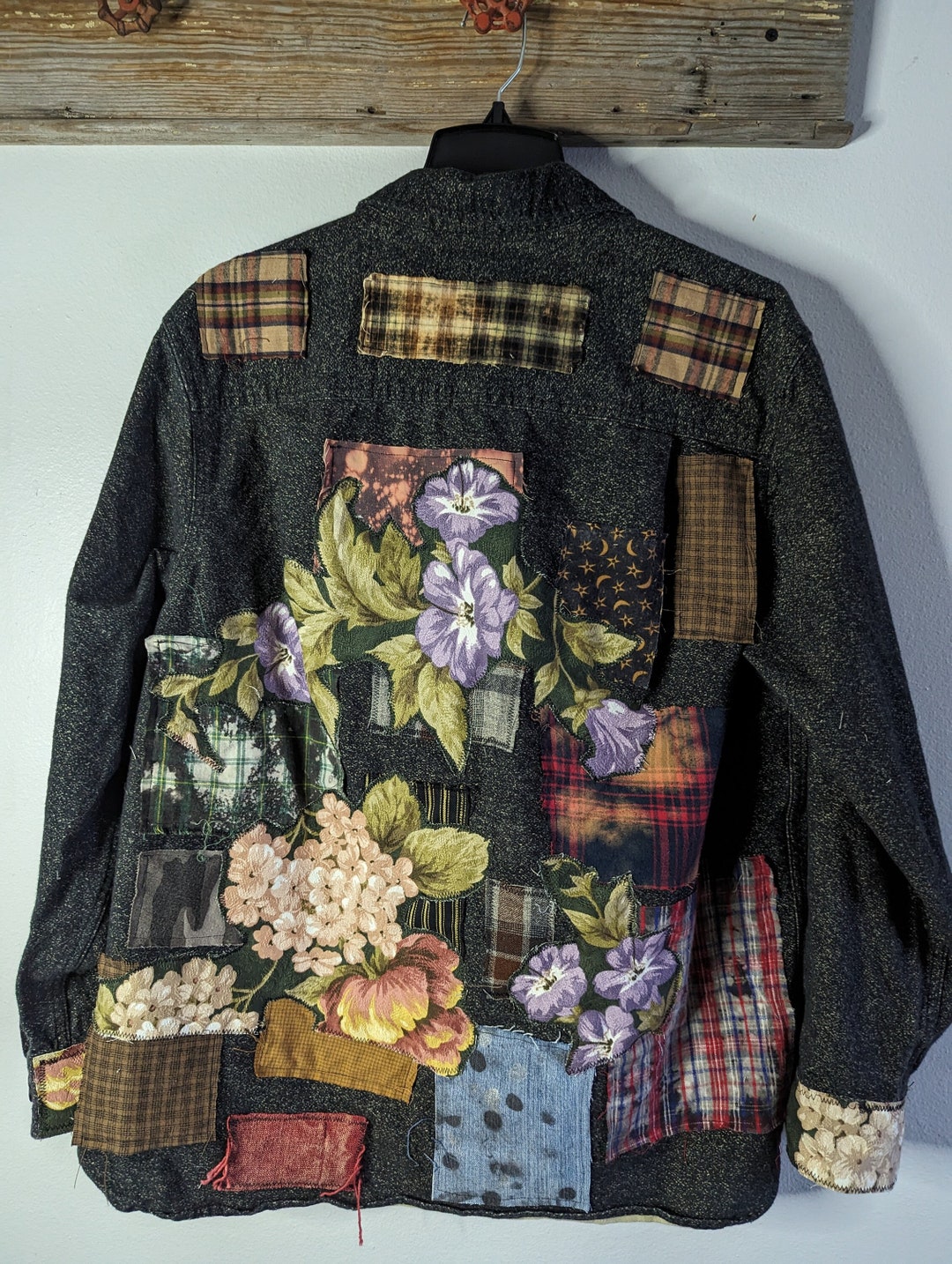 Heavy Flannel Shirt Men's Size Large Flannel and Floral Patches ...