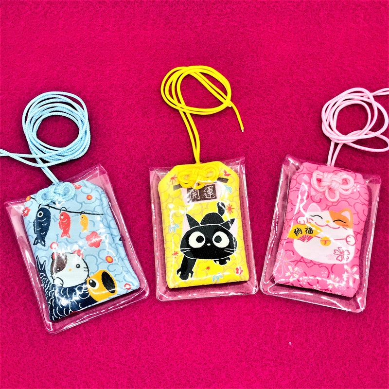 Maneki Neko Omamori - Etsy