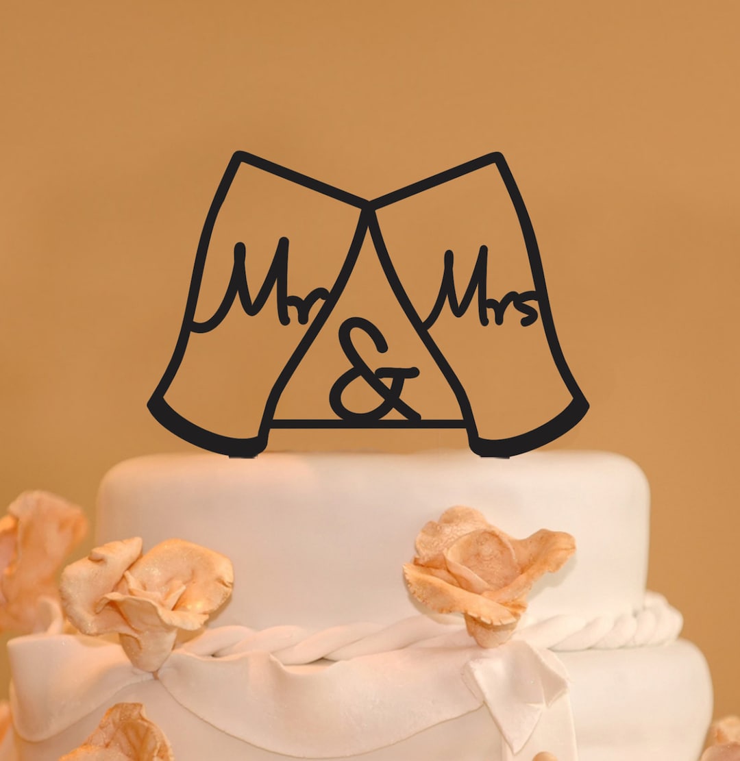 Guinness Beer Glasses Wedding Cake Topper - Mr. and Mrs. With Ampersand ...