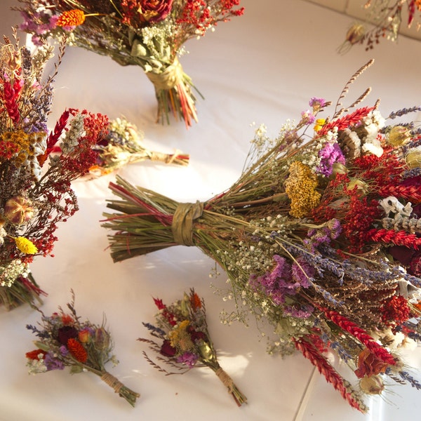 Barn Bouquet - Etsy