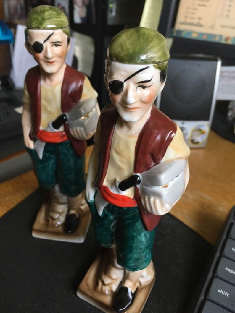 Rare Vintage Pirate With Treasure and Peg Leg Avon Decanter After Shave ...