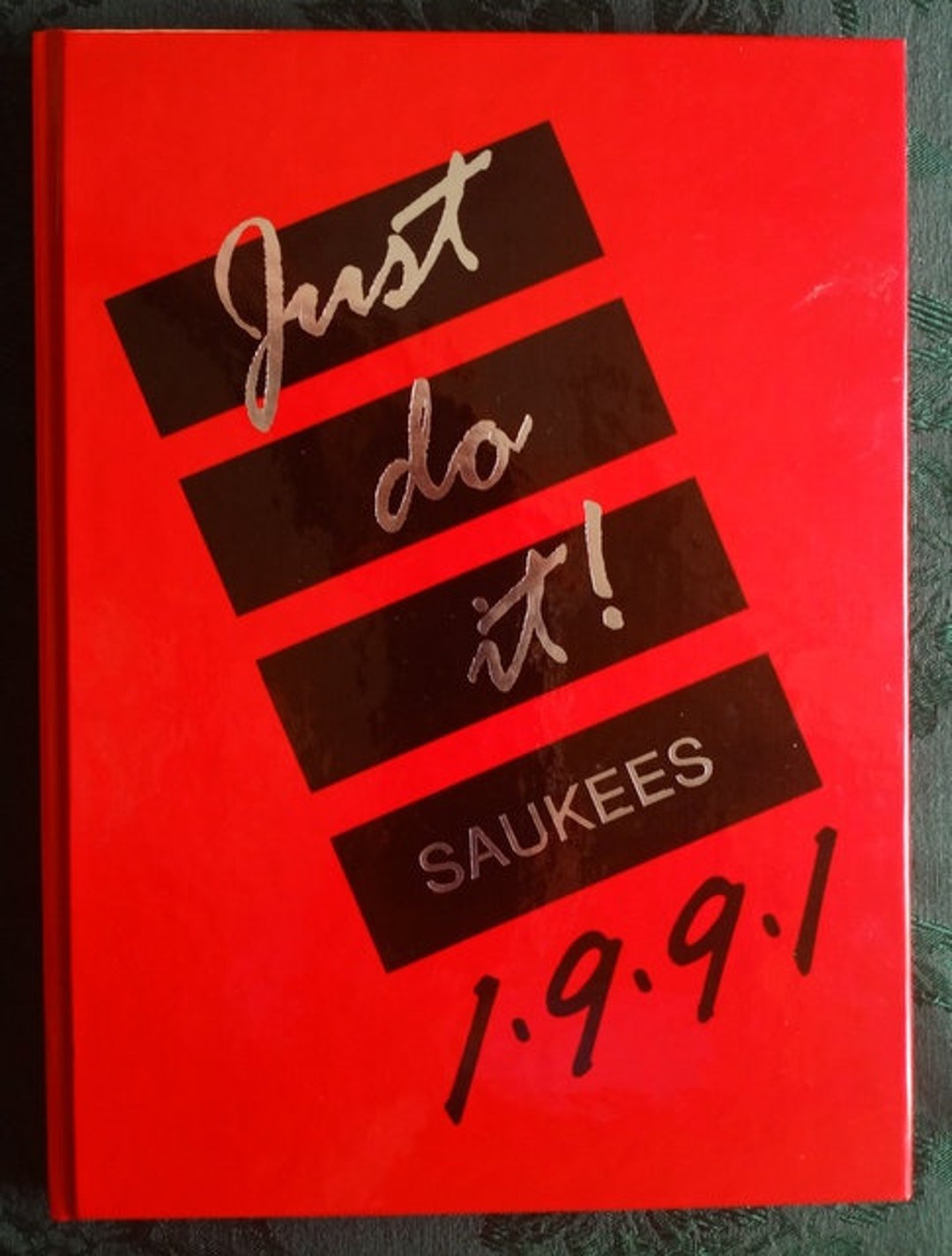 Original 1991 Saukees Yearbook Pittsfield Illinois High School Noel ...