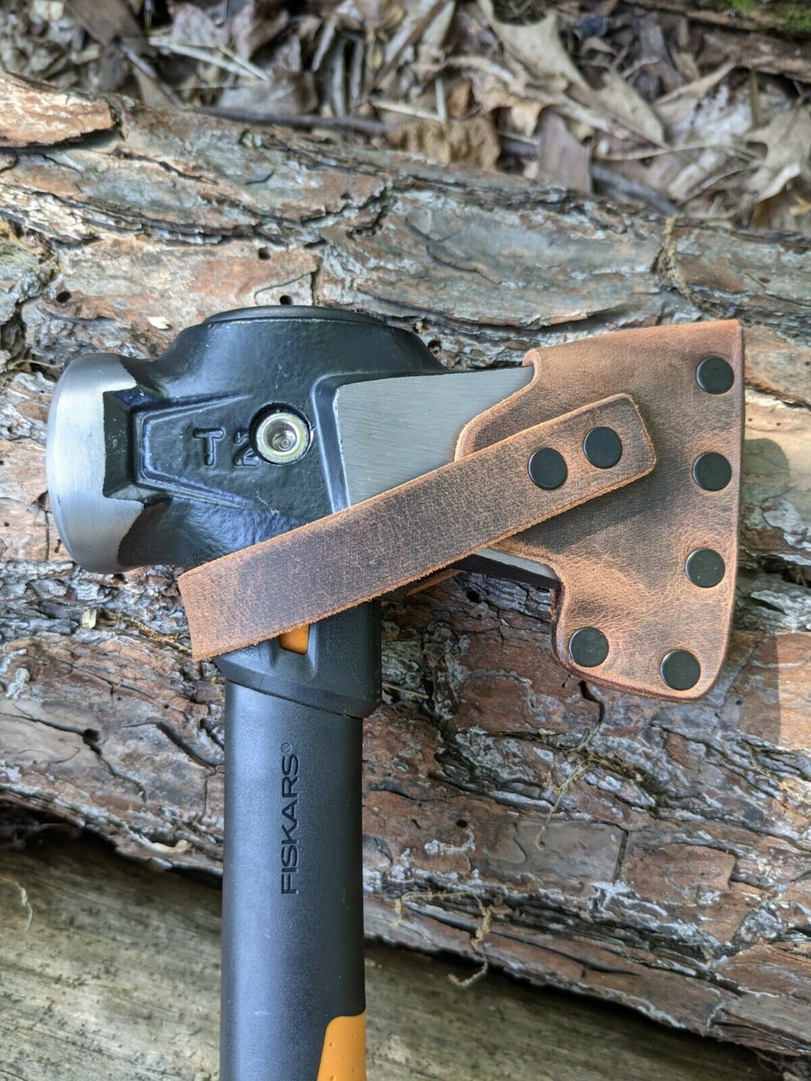 Fiskars Pro Isocore 2.5lb Maul Axe Buffalo Leather Sheath Mask - Etsy