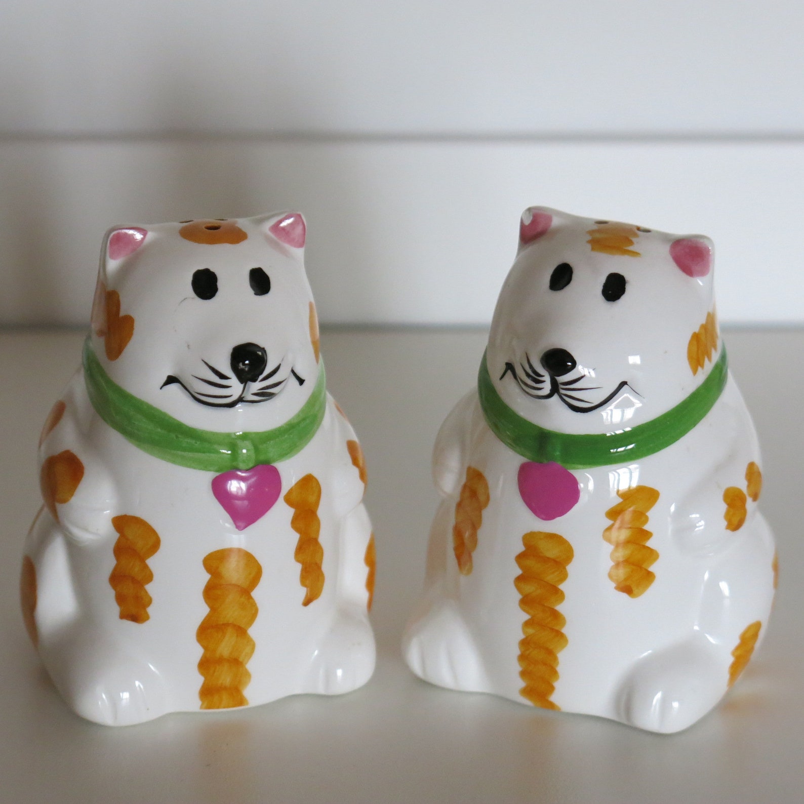 Vintage Fat Cat Salt and Pepper Shakers Very Sweet and Kitschy - Etsy