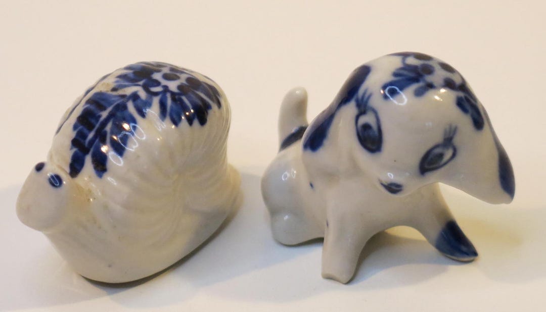 Delft Cobalt Blue & White Miniature Porcelain Dog Figurine and Snail ...
