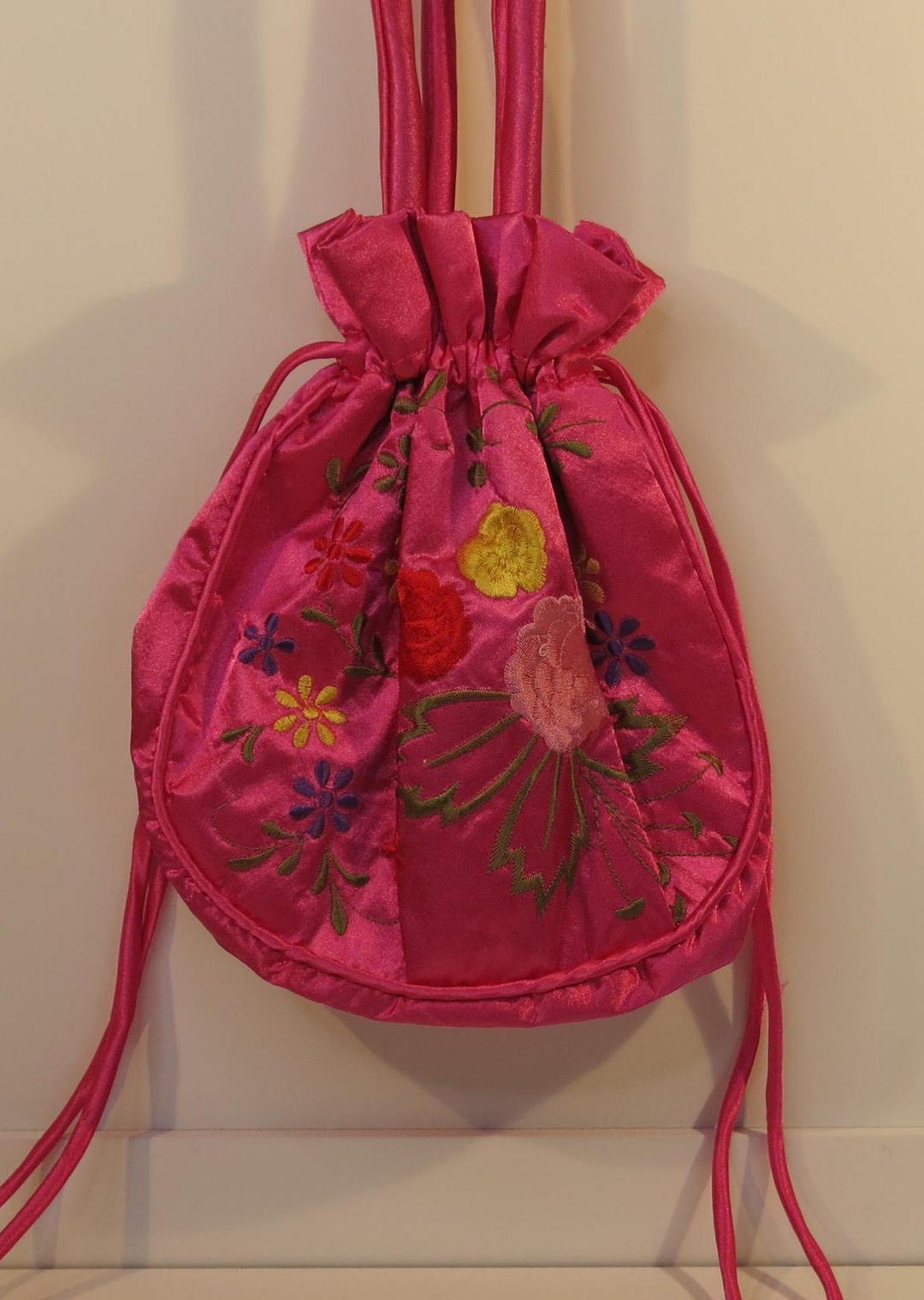 Vintage Beautiful Drawstring Kimono Purse From Japan With Beautiful ...