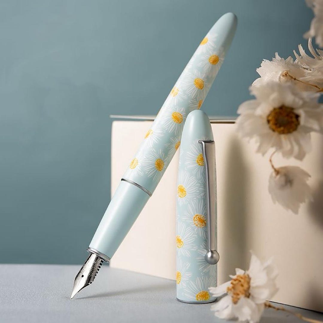 Elegant Daisy & Sunflower Fountain Pen With Matte Finish - Floral ...