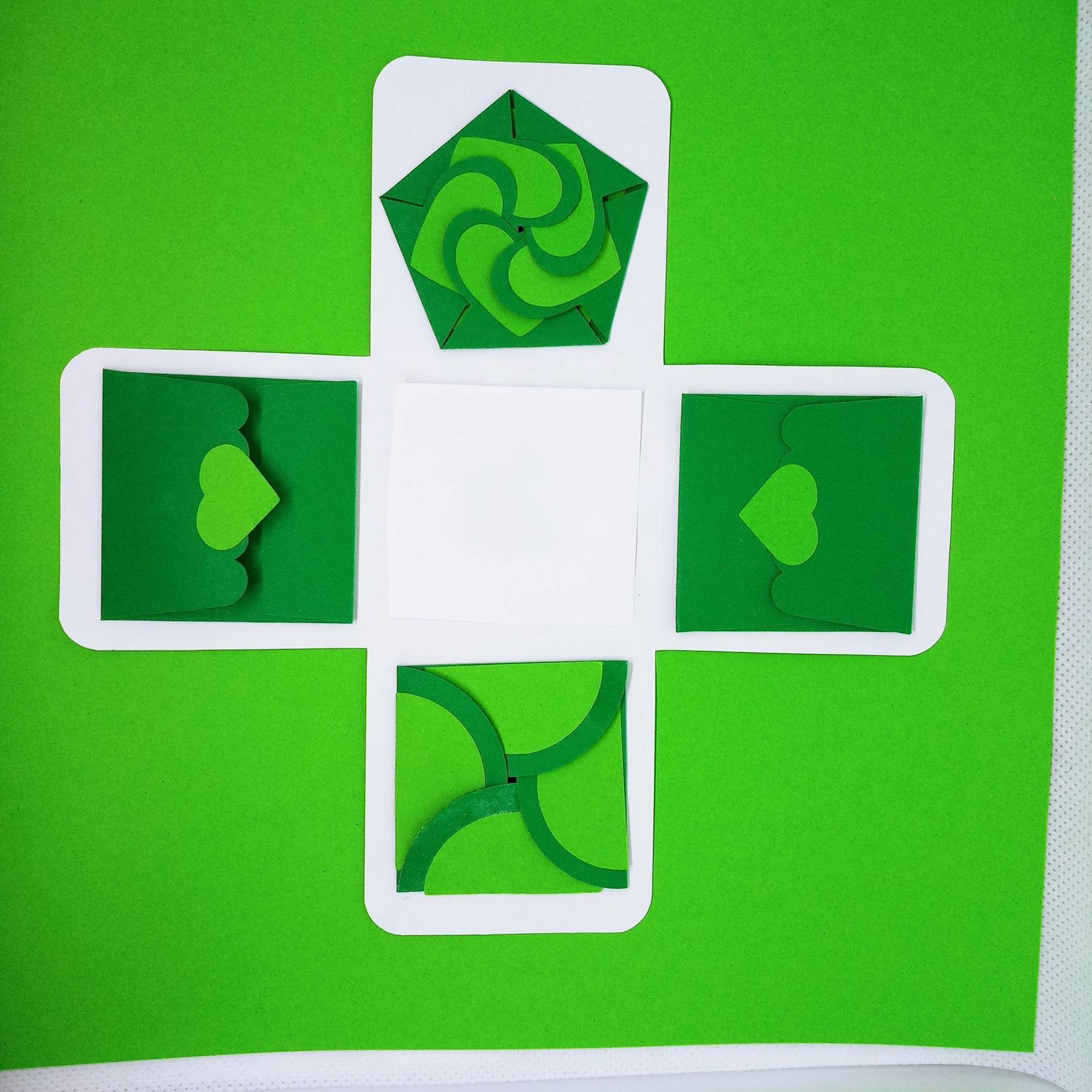 SVG Exploding Box Explosion Heart Card St. Patrick's - Etsy