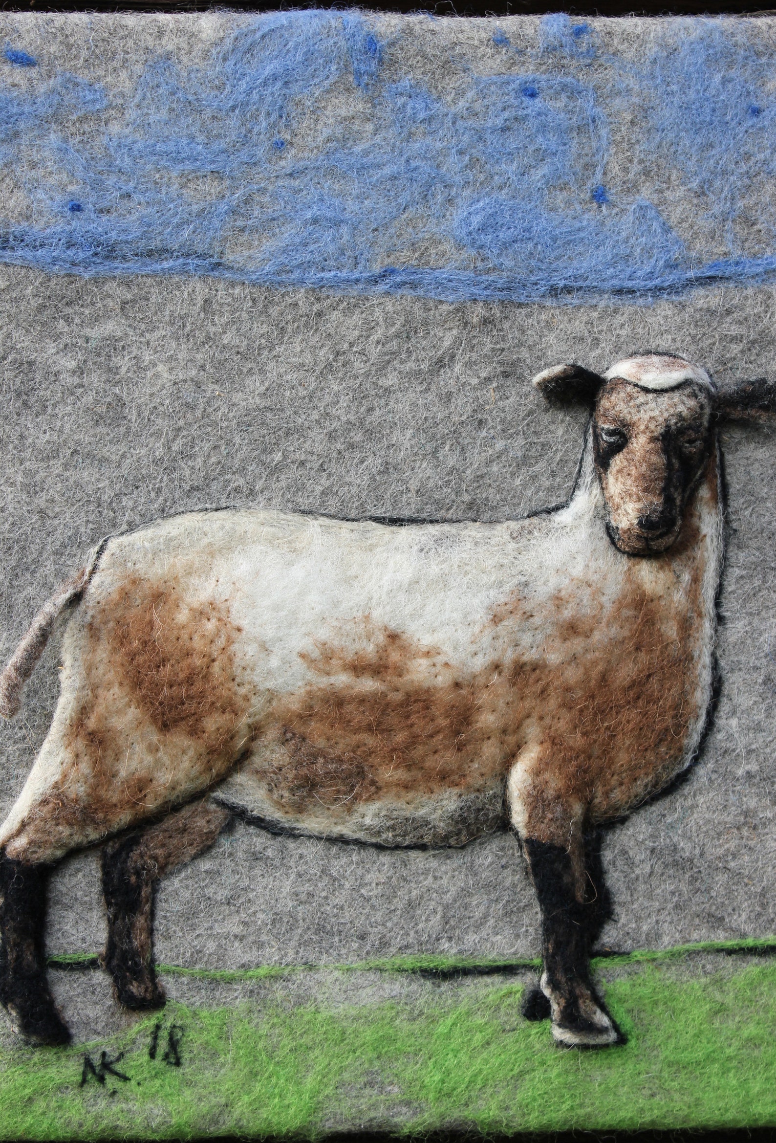 Felt Wall Hanging, Felted Sheep, Wool Wall Art by Dalianerijusfelt - Etsy