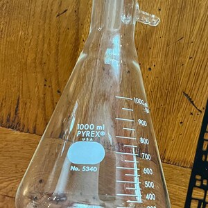 Vintage Pyrex 1000 Ml Filtering Flask/ Vintage 1000 Ml Pyrex Laboratory ...