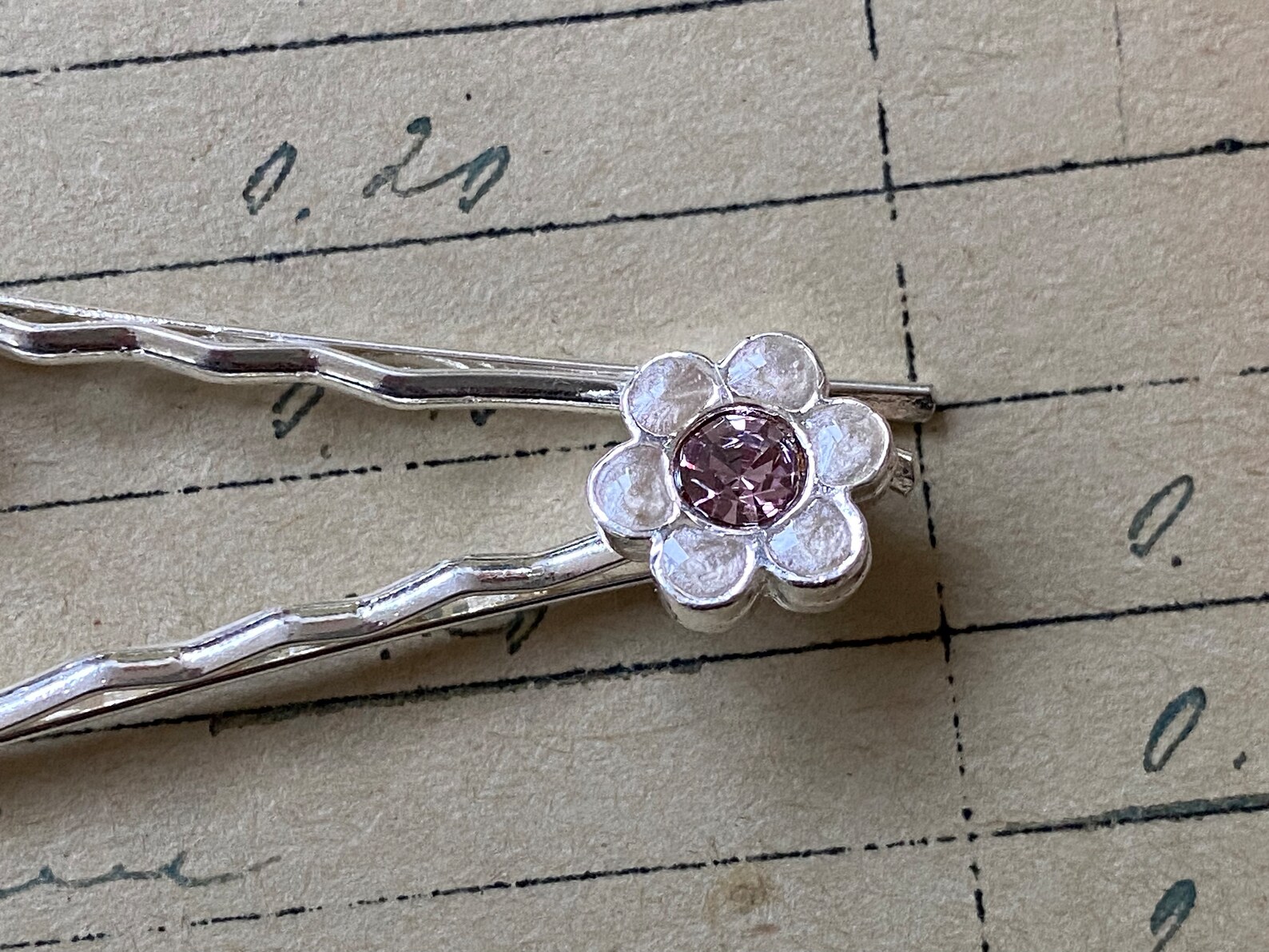 Two Vintage Fashion 90's Hair Bobby Pins, Clips, Grips, Slides White ...