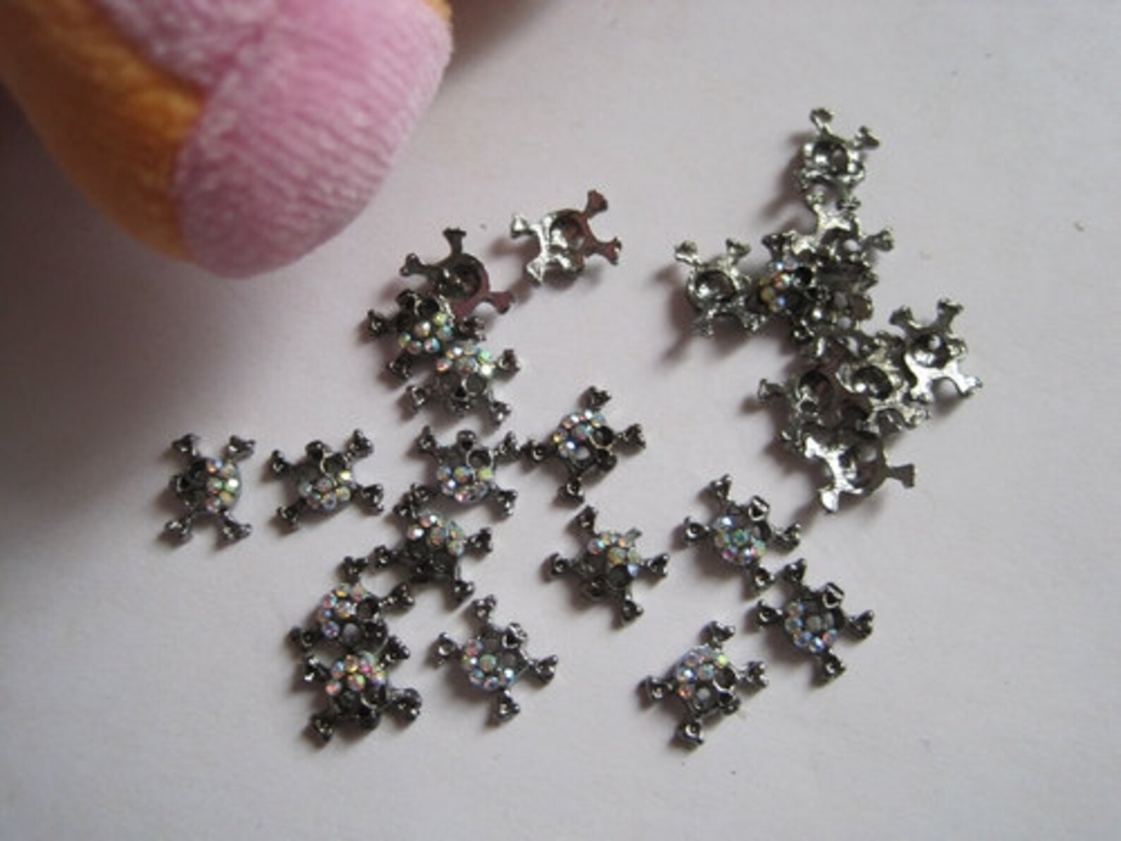 MD-138 5pcs Fancy Metal Charms Crystal AB Rhinestone Black - Etsy