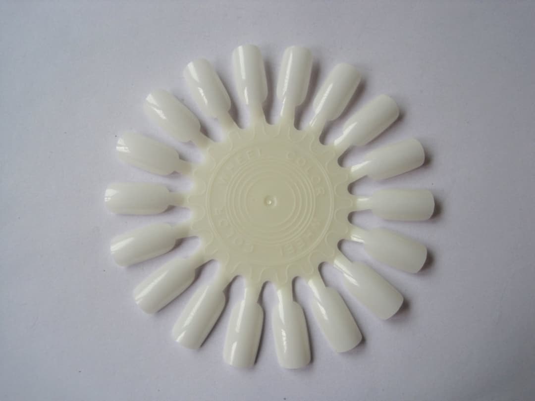 NA-02 Nail Art Round Shape Natural Polish Tip Display Wheel Nail Art ...