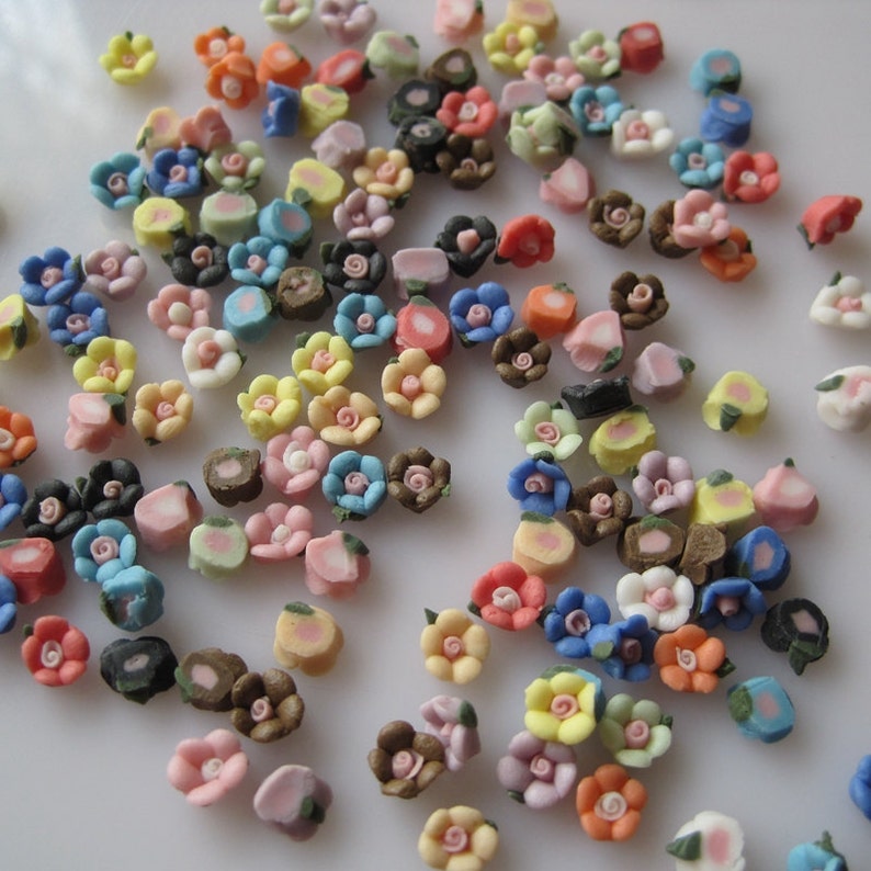 Mix-no.85 30pcs Cute Mix Ceramic Flowers Decoration Cartoon Decoration ...