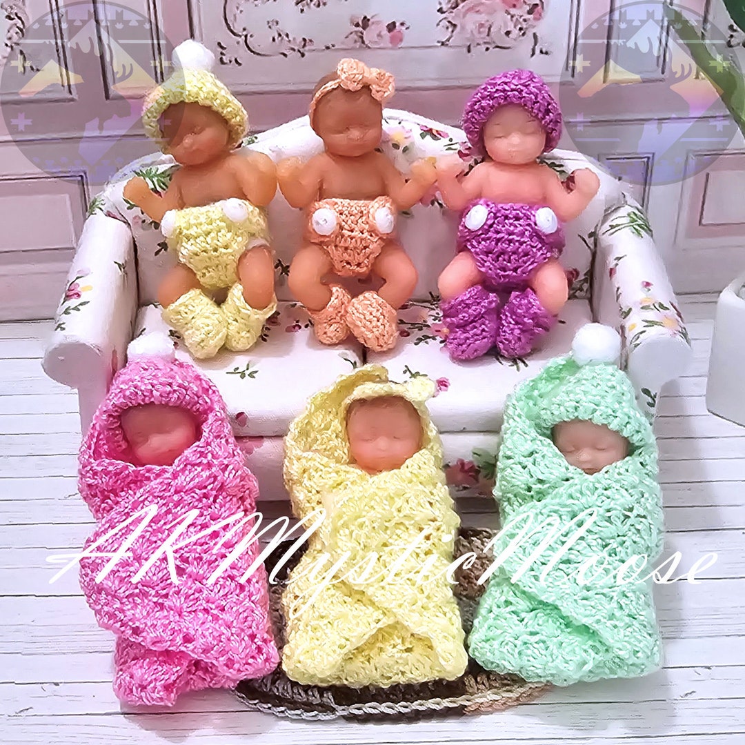 12 COLORS! Tiny Blankets, Booties, Diaper Covers & Hats for 2.5" Zuru ...