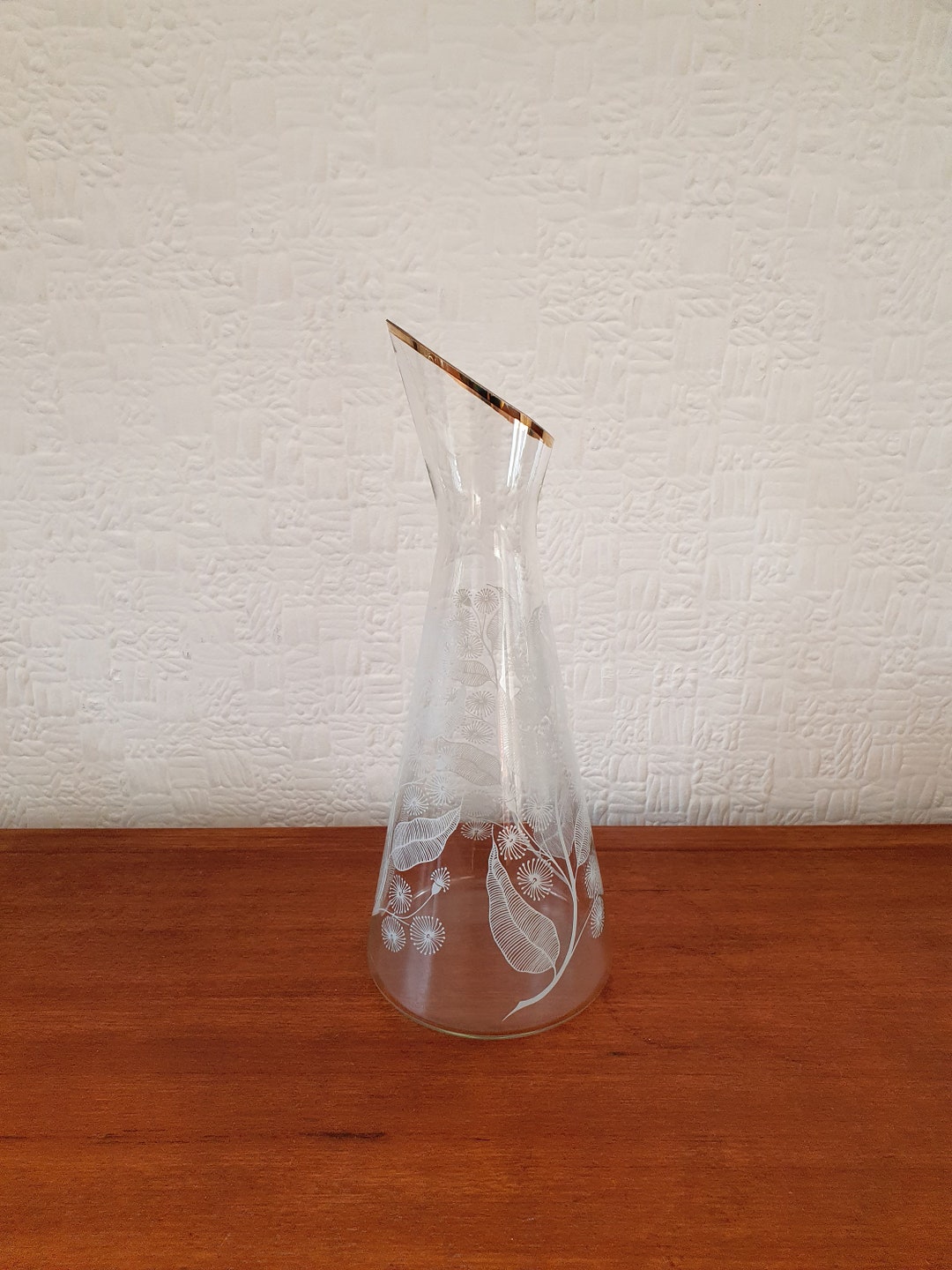 Iconic Giraffe Carafe - by Chance Glass - in the Calypto Pattern by ...
